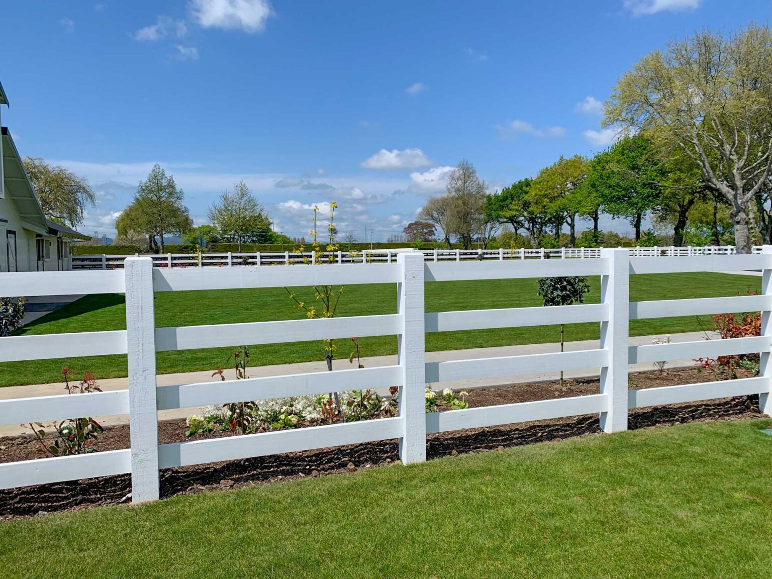 Elegant Fencing Solution for Cambridge Stud - Beams & Timber