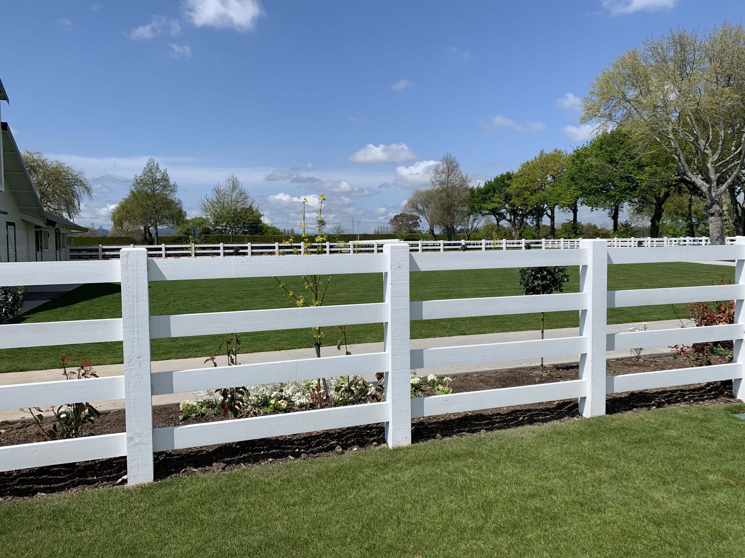 "Why Fence Alignment Matters (And How to Fix a Leaning Fence)" - Beams ...
